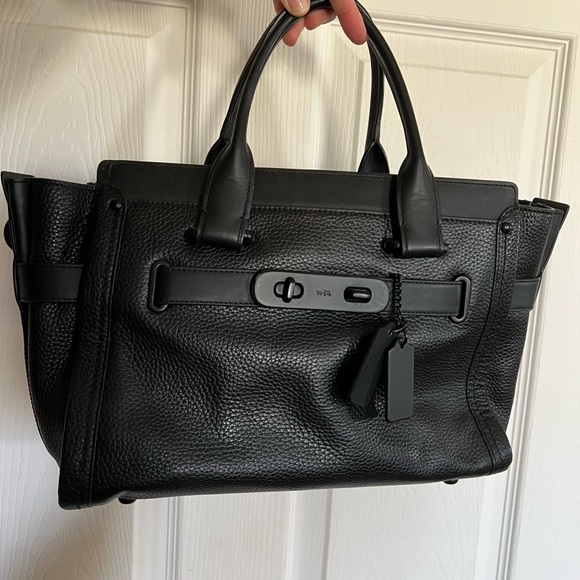 Coach | Bags | Coach Swagger Leather Matte Bag | Poshmark